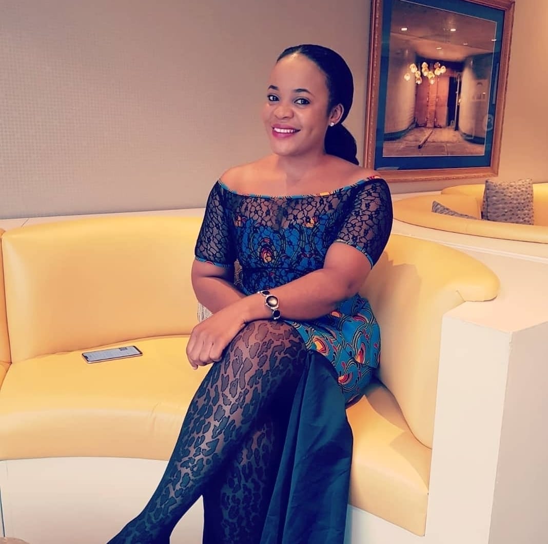 Mimi Mefo, une figure inspirante pour les journalistes du monde entier ...